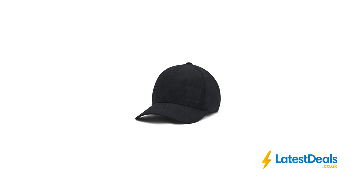 Under Armour Men's Iso-Chill Baseball Cap, Black, £13 at Amazon