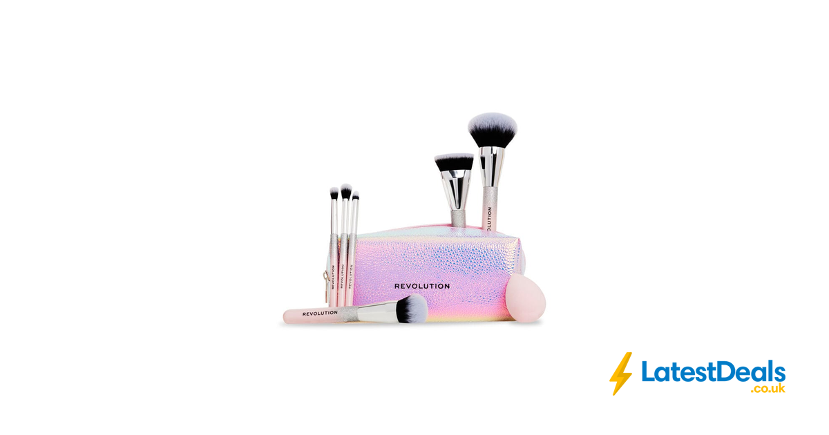 Revolution Glam Up Brush T Set £12 At Revolution Beauty
